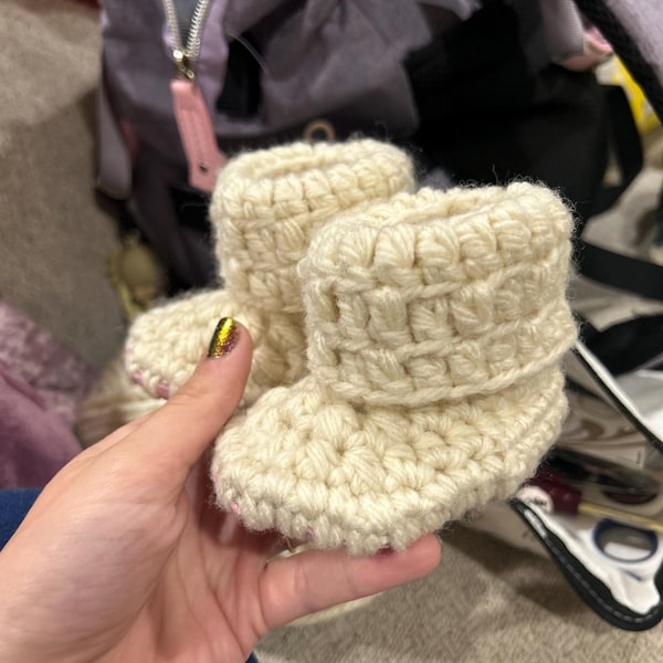 Adult CABIN SLIPPERS Crochet Pattern, Cabin Slippers, Adult Slippers ...