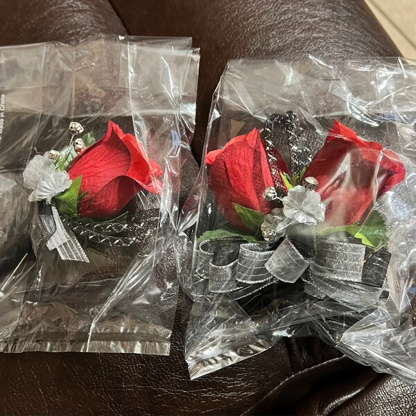 Wrist Corsage Cream Ivory Silk Roses Wedding Bridal Flowers Mother ...