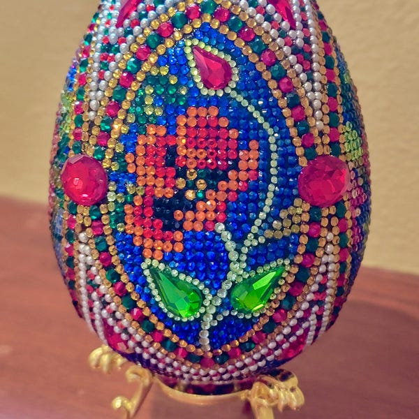 Pysanky Eggs. Ukrainian Pysanka Easter Eggs. Hand Painted Chicken Egg ...