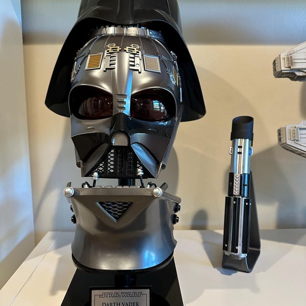 Darth Vader Exploded Helmet Display Stand | Star Wars Black Series ...