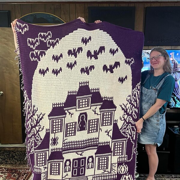 Haunted Hilltop Horror House Overlay Mosaic Crochet Pattern - Etsy