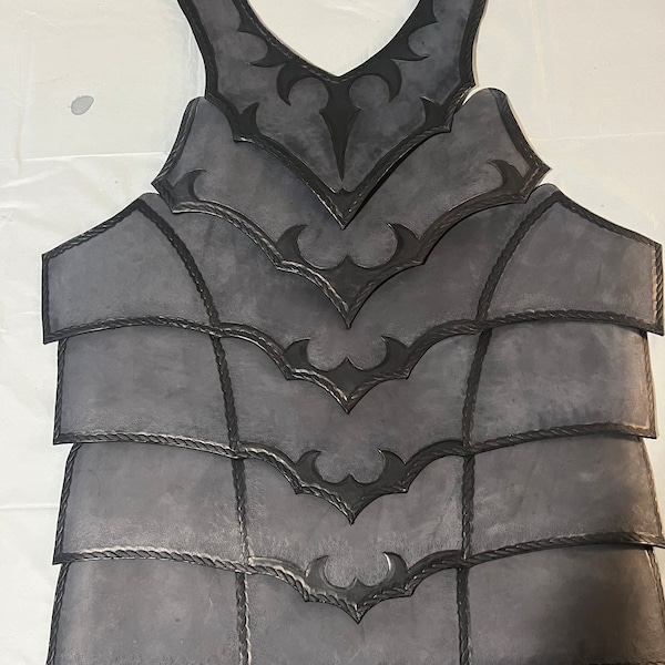 Fantasy Breastplate Armor Pattern With Video Tutorial — Leather or Foam ...