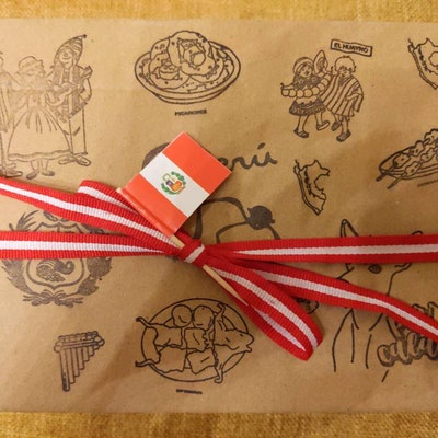 Peruvian Candy Box With Assortments Cookies Chocolates Candies ...