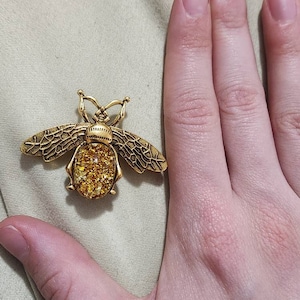 Gold Bee Needle Minder, Needle Keep, Needle Minder, Needle Magnet ...