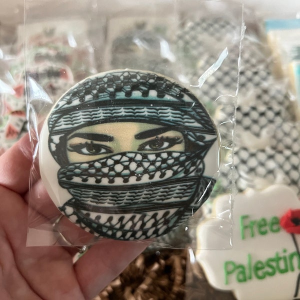 Nashmiyeh Arabic Calligraphy - Jordanian Girl With Red Kufeya Scarf ...