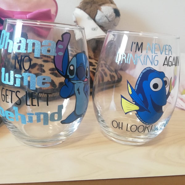 Blue Alien Wine Glass, Stitch Inspired Wine Glass, Stitch Wine Glass ...