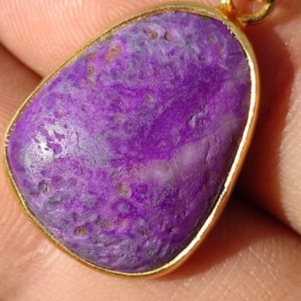 RUBY Star Ruby Pendant Natural Star Ruby Crystal Flashy Star Ruby Star Ruby Corundum Crystal ...