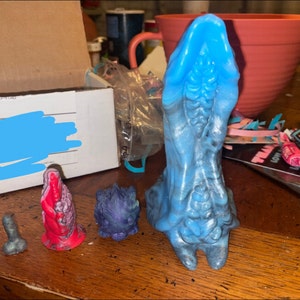 Blep Squishee - Etsy