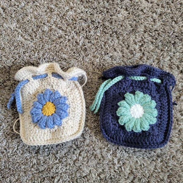 Daisy the Drawstring Bitty Bag Crochet Pattern | Crochet Children's Bag ...