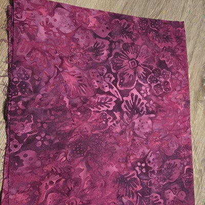 Scull Scroll Dark Blue-gray Quilting Cotton Fabric Timeless Treasures ...