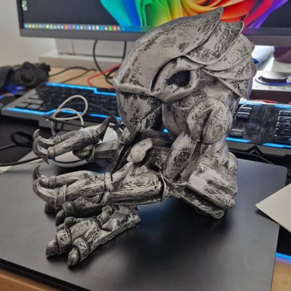 Metroid Prime / Zero Mission Chozo Torizo Statue - Black and Weathered ...