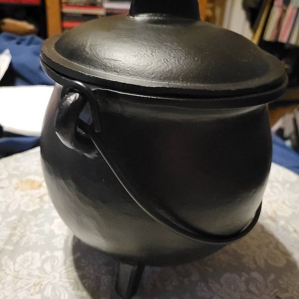 DELUXE Cauldron Set! Extra Large Cast Iron Cauldron With Astrological ...