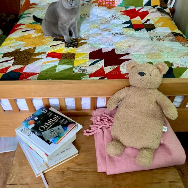 Large Double Patchwork Quilt . Traditional Round the World Pattern in ...