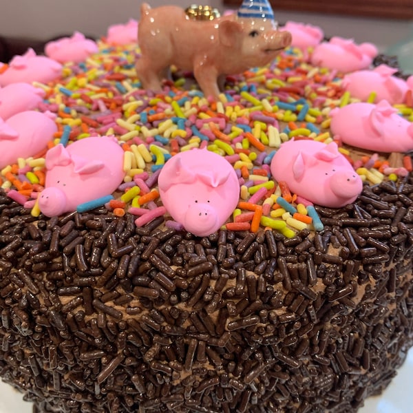 Made to Order | 1 Dozen Royal Icing Pigs | 1 Inch | 12 Pieces | Edible ...