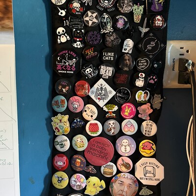 Enamel Pin Banner, Pin Display, Enamel Lapel Pin Display, Enamel ...