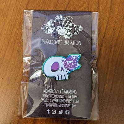 Crystal Skull Rainbow Metal Enamel Pin - Etsy