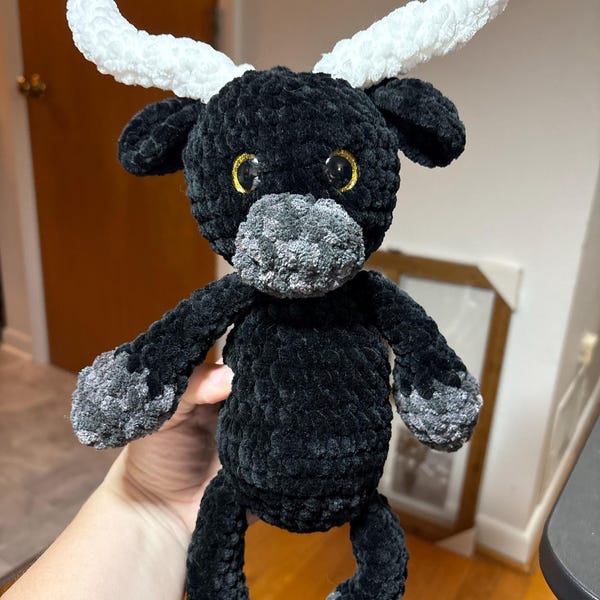 Longhorn Crochet Pattern- Longhorn Cow Pattern, Amigurumi Longhorn Cow ...