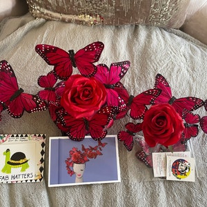 Magritte Green Apple Black Bowler Hat Floating Apple or Dove | Etsy