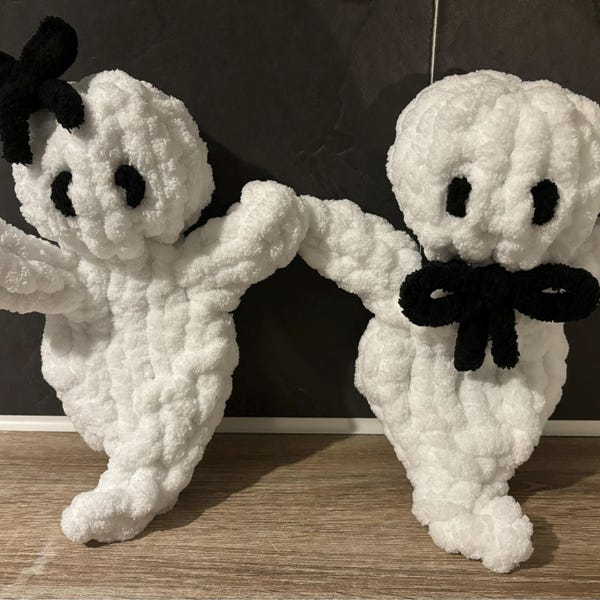 ITTY BITTY Baby Boo Ghost / Full Video Tutorial / Finger Knit Ghost ...