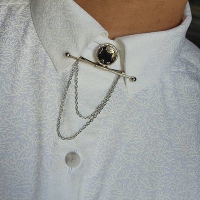 Jesus Lapel Pin Jesus on the Cross Jacket Chain Brooch - Etsy