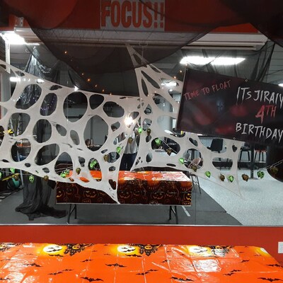 Red Balloon Horror Movie Personalized Halloween Birthday - Etsy