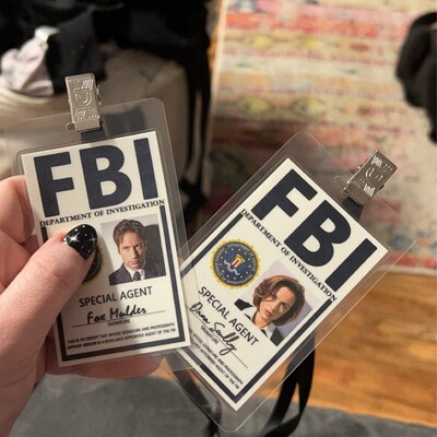 X FILES Dana Scully Fox Mulder Walter Skinner ID Badge Name Tag Card ...