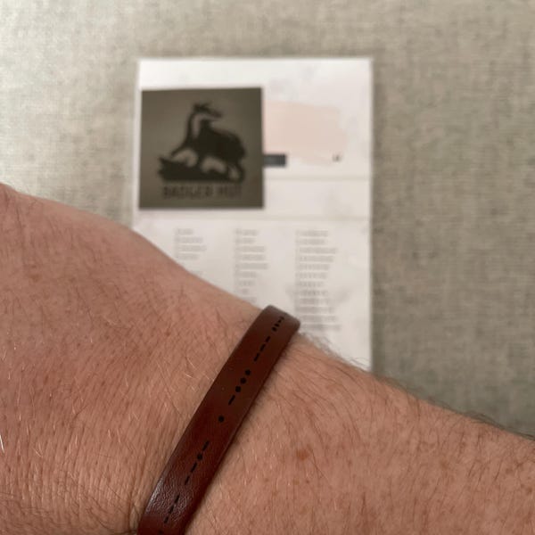 Be Strong and Courageous Inspirational Bible Verse Keychain, Engraved ...