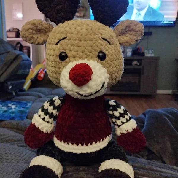 DIY Crochet Christmas Reindeer PATTERN PDF - Easy Amigurumi Christmas ...