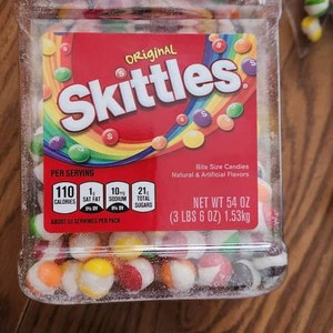 Editable Classroom Birthday Cupcake Printable Bulletin Board Decor ...