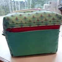 Ultimate Boxy Pouch - PDF Sewing Pattern for a Fully Lined Boxy Zipper ...