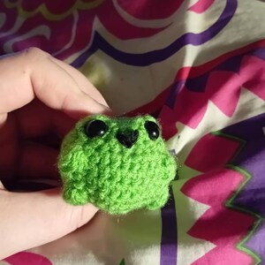 Ted the Thick Toad, Free NO-SEW Crochet Amigurumi PDF Pattern, Small ...