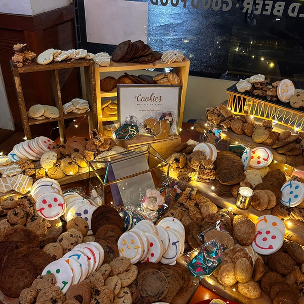 Pittsburgh Cookie Table Bridges 8 Styles to Choose From (foam Road) - Etsy