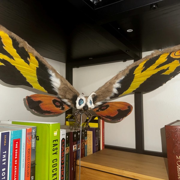 Mothra 2003 Tokyo SOS Statue: Realistic Silk Fur Sculpture - Etsy