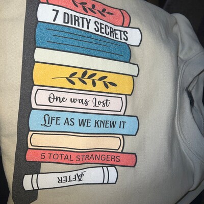 Custom Bookshelf Sweatshirt, Booktok Merch Personalized Books Sweater ...