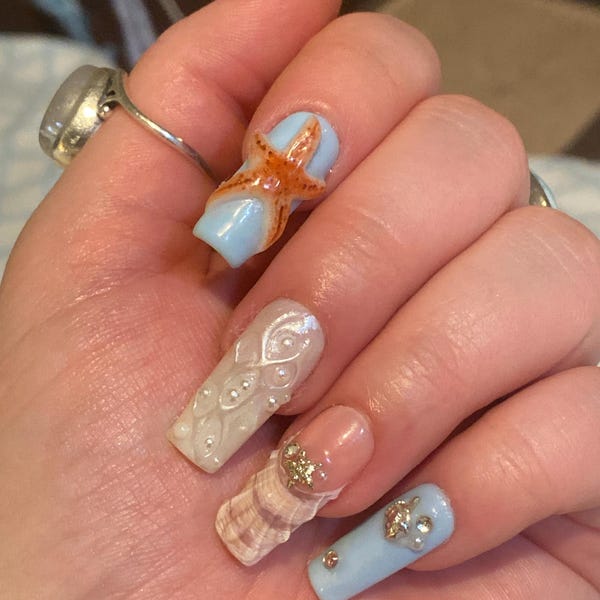 Unique Dice Nails Press on Nails, Crystal Leopard With Charm Fake Nails ...