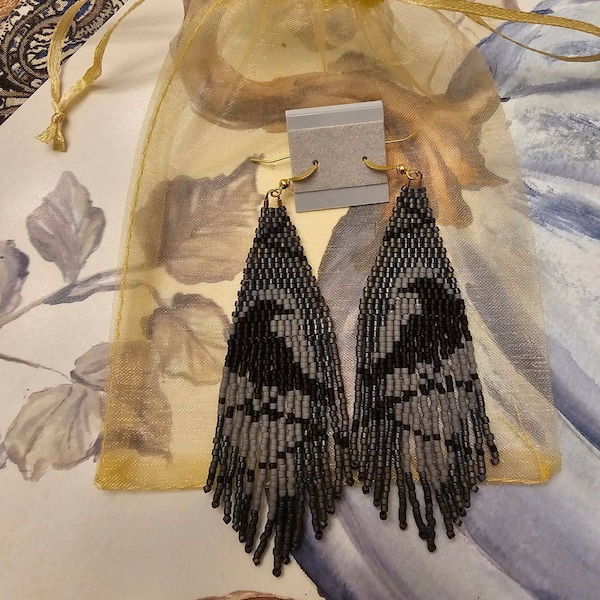 PDF BEADING PATTERN Birds Raven Beaded Oval Earrings Pattern - Etsy