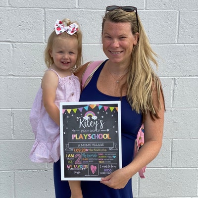 Pink First Day of School Sign Editable, Last Day of School Sign ...