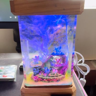 ASTRONAUT on Space Ship Artisan Keycap, Astronaut Custom Keycaps ...