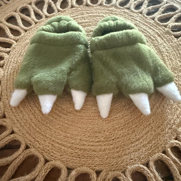 New Colors- Fleece Dinosaur Feet Baby Soft Sole Slippers- Fleece Dino ...
