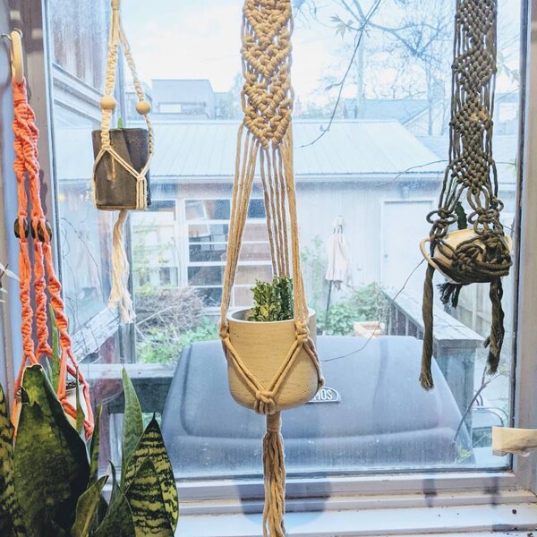 Digital Download Macrame Plant Hanger Pattern , Hanging Planter ...