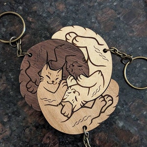 Interlocking Cat Trio Keychains Family, Friendship, Poly Relationship ...
