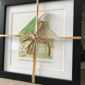 Split House Map Moving Away Gift the Journey Continues Retirement Gift ...