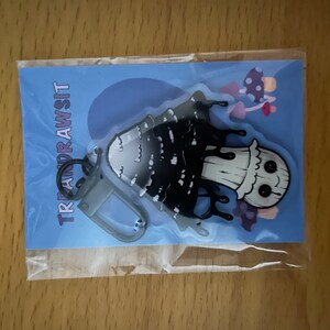 Cosy Frog in a Sweater Cottagecore Wildlife Reptiles Wooden Pin Gift ...