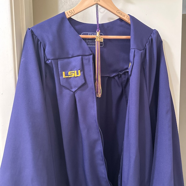 Personalized Graduation Hanger, Excellent for High School Graduates or ...