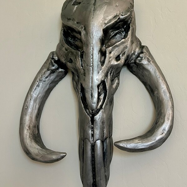 Mythosaur Skull Replica Skull (now Available in a Metallic Finish ...