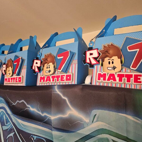 Roblox Favor Box, Roblox Birthday, Game Party Bags, Roblox Gable Bags ...