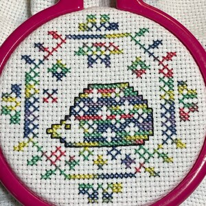 Quirky Quaker Snail PDF Pattern Cross Stitch Darling & | Etsy