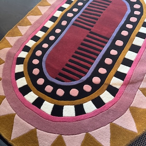 Scallop Wavy Shaped Hand Tufted Irregular Solid Color Large Area Rug ...