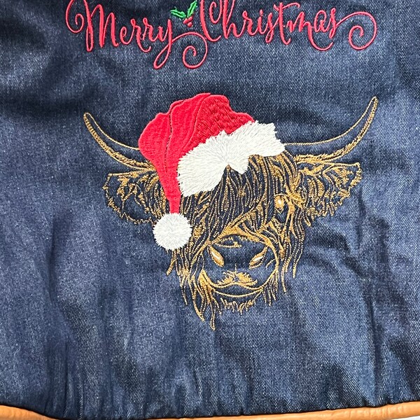 Christmas Highland Cow Machine Embroidery Design, Winter Bohemian Santa ...