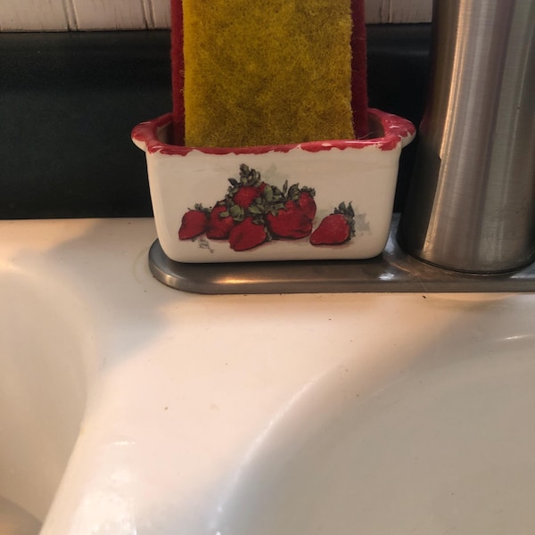 Cardinal on Hand Painted Branch Large Sponge/sos/scrubbie Holder With ...